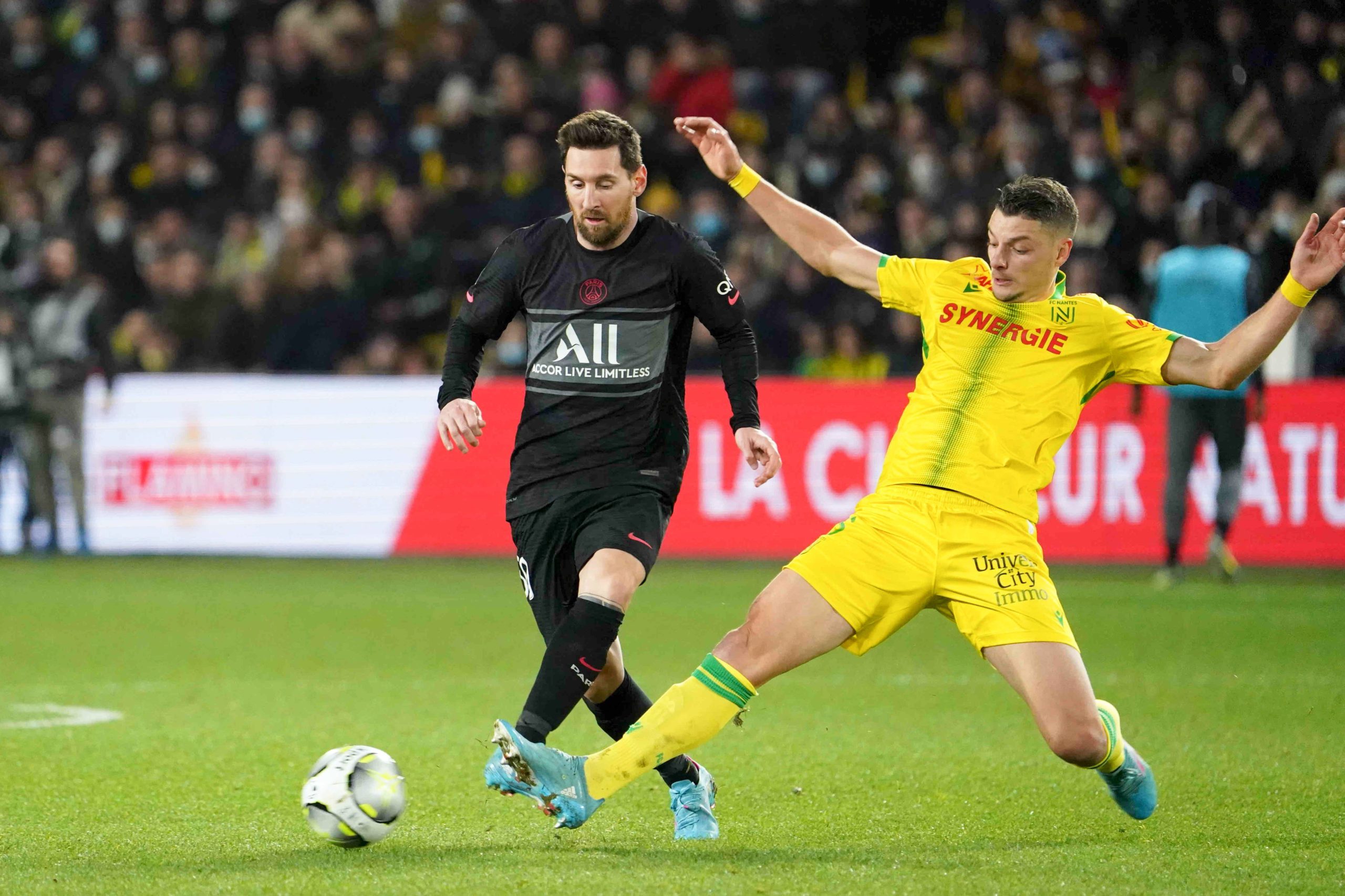 FC Nantes : Andrei Girotto, joueur qui a empêché le plus de dribbles ...